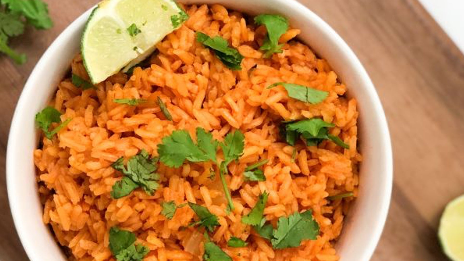 Easy Spanish Rice with Sincerely Denise