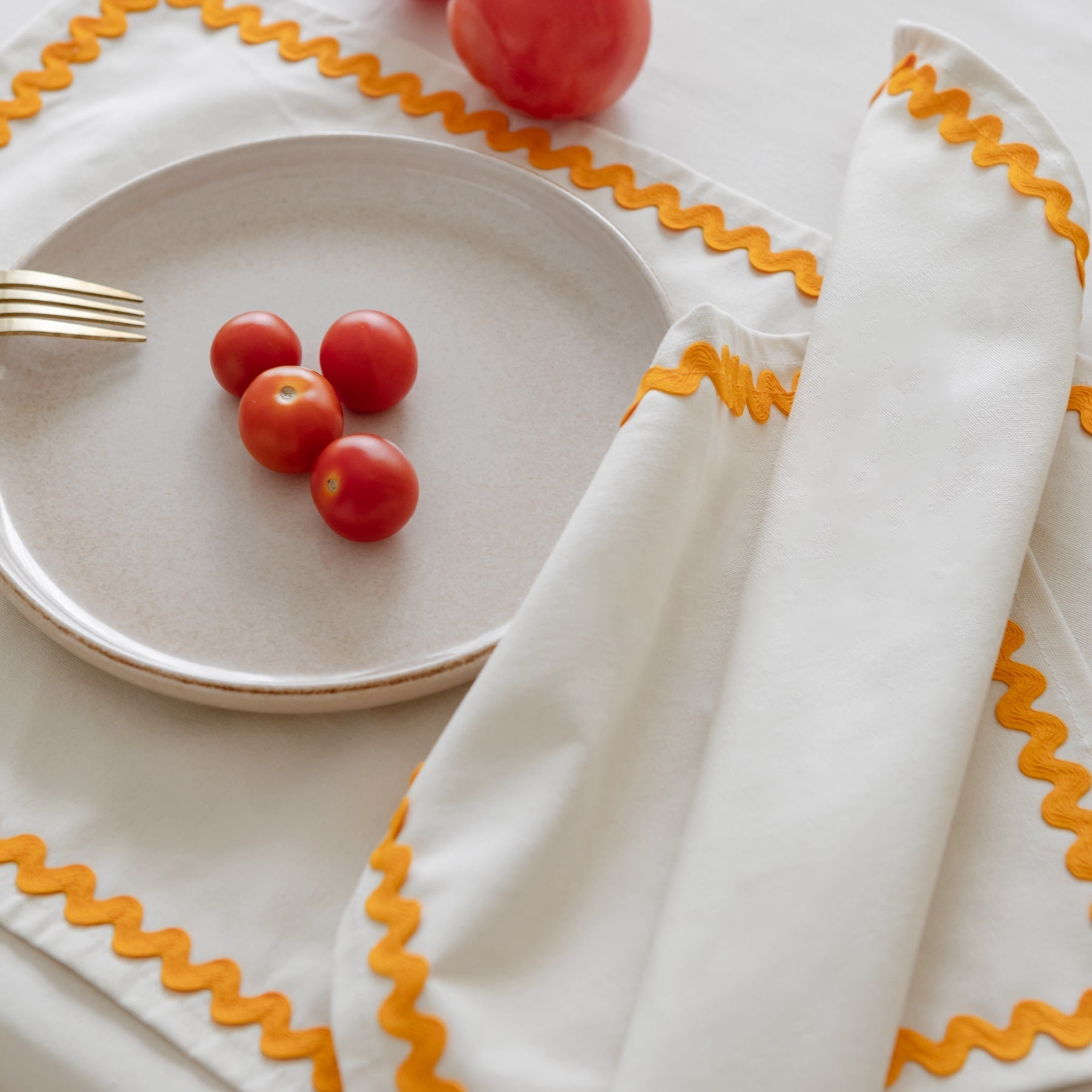 Portsea Petite Set - Yellow | Buy Table Linen Sets Online - FRANKY'S